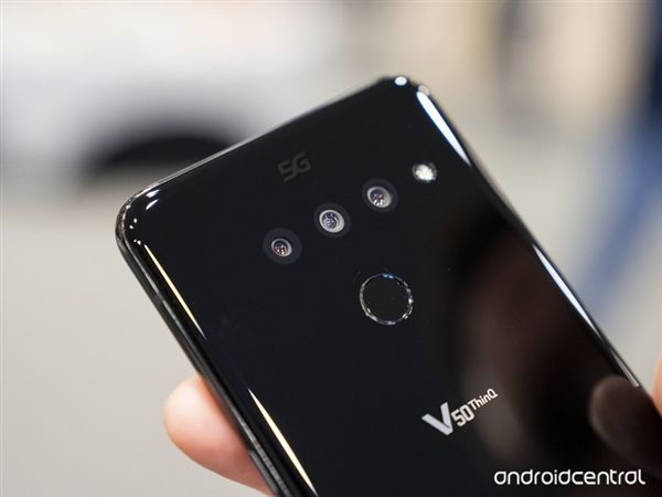MWC2019：LG V50 ThinQ发布，支持5G 可变“折叠屏” - 通信终端 — C114通信网