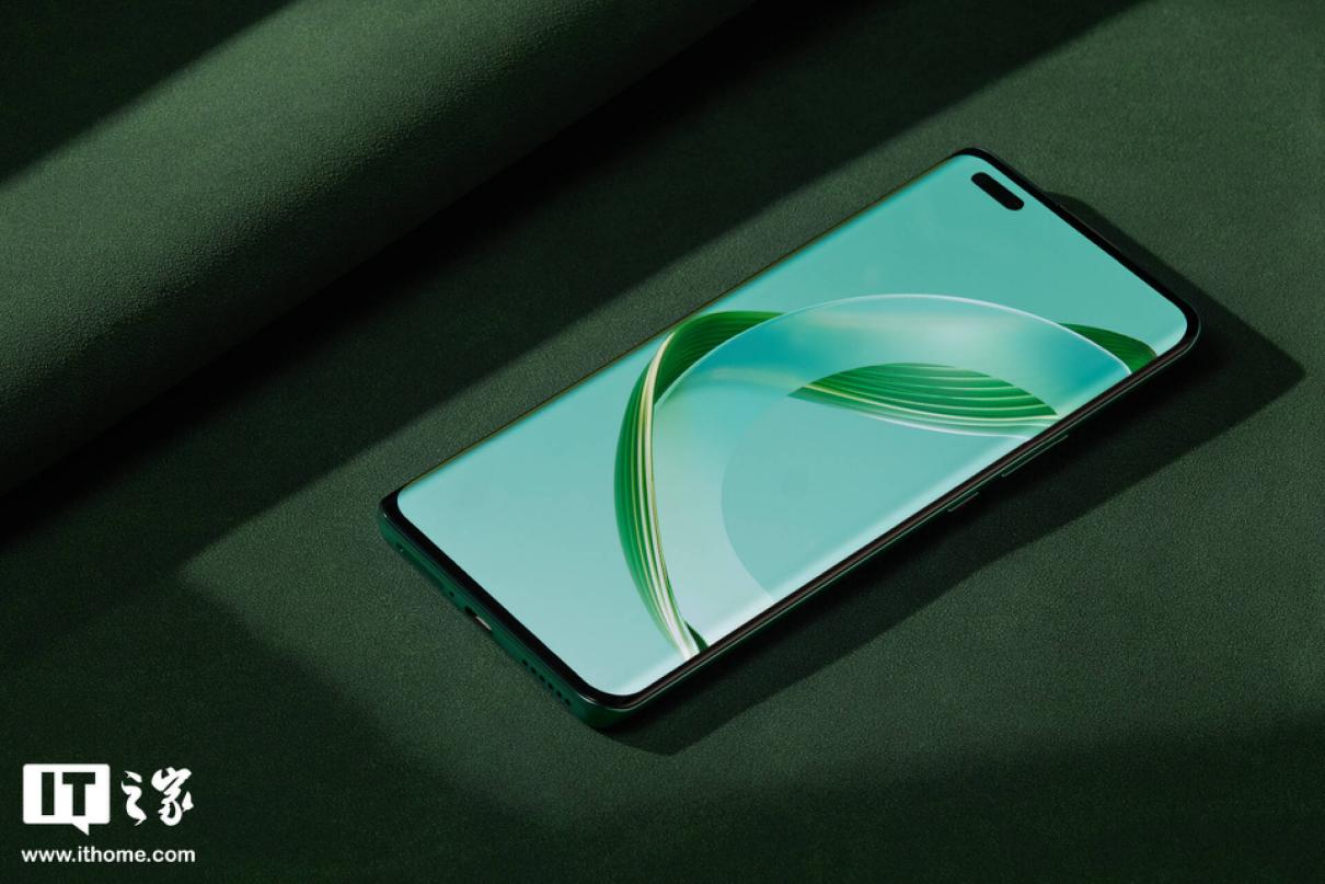 国内手机品牌加大采购：分析师称国产OLED屏今年出货规模将突破2.2亿片，同比增长近40% - 通信终端 — C114通信网