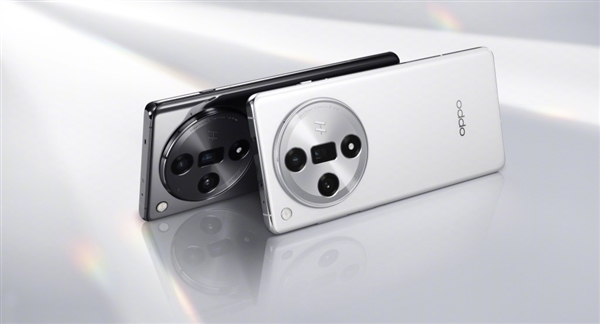 OPPO Find X8曝光：1.5K小尺寸直屏旗舰、搭载天玑9400 - 通信终端 — C114通信网